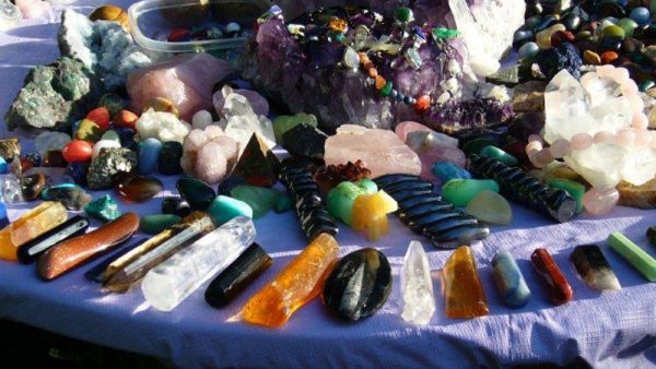 20 Magical Crystals And How To Use Them For 2023 | Spooky Isles