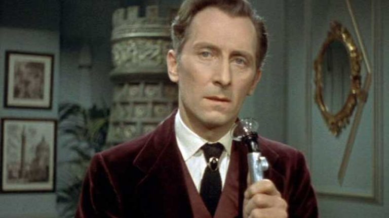 Peter Cushing In Dracula Invites Wonder | Spooky Isles