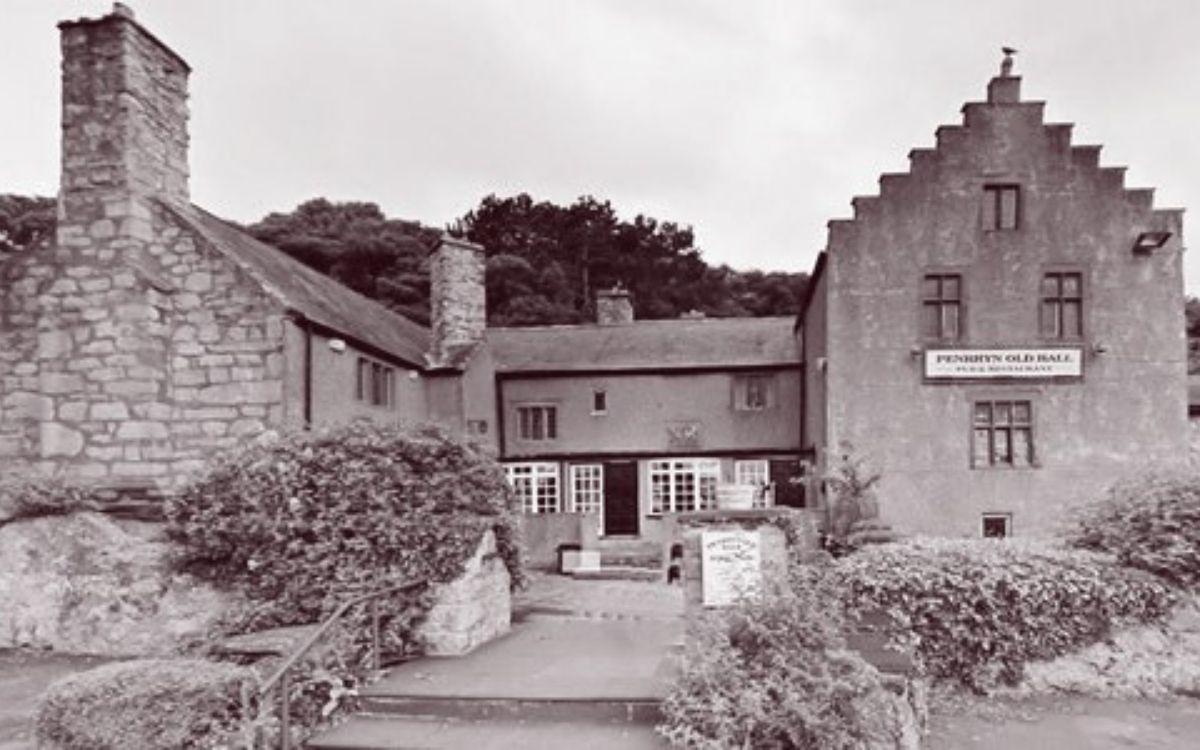 5 Haunted Wales Pubs That’ll Give You The Shivers | Spooky Isles