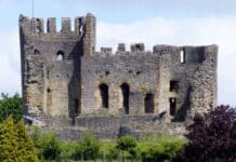 Pengersick Castle, Check It Out For A Haunted Experience! | Spooky Isles