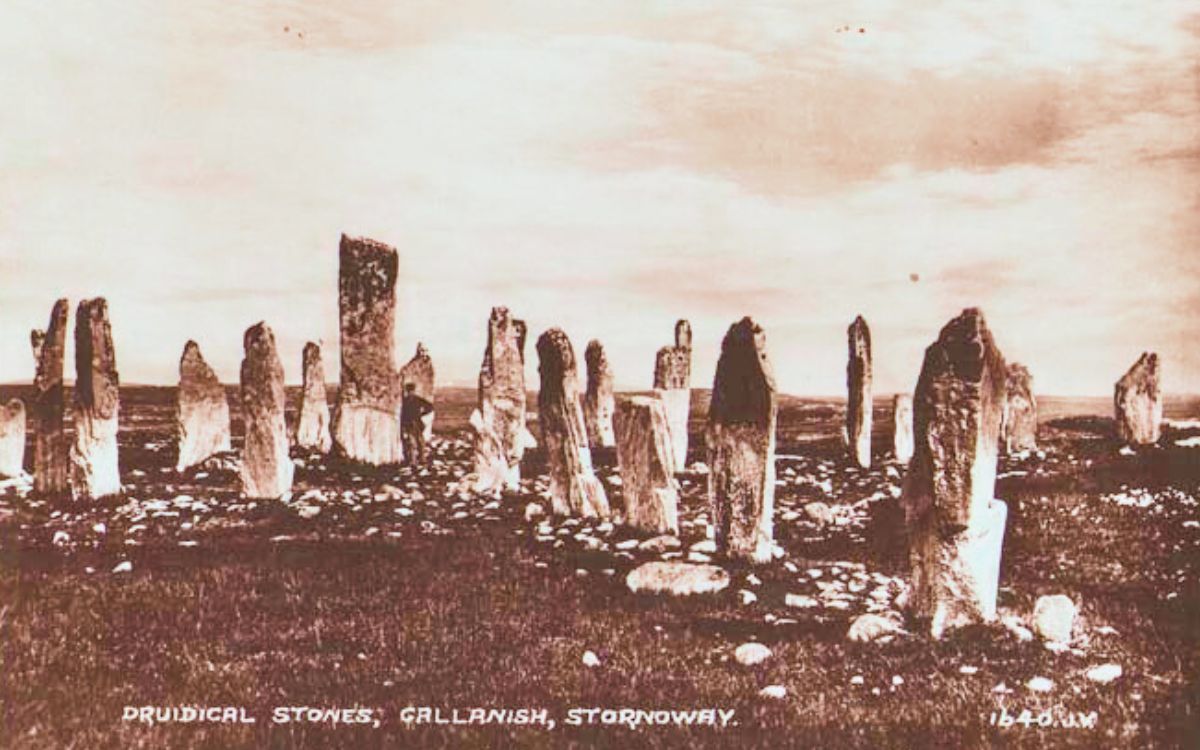 Callanish Stones: Mysteries Older Than Stonehenge | Spooky Isles
